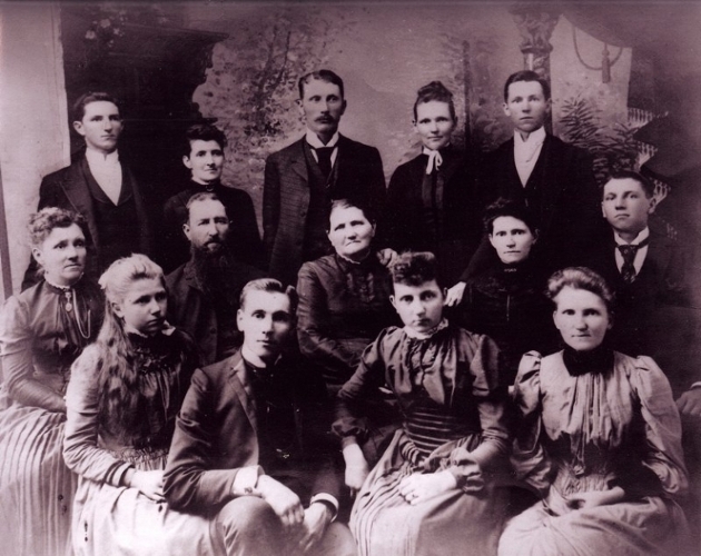 Mertz Genealogy | Old Family Photos